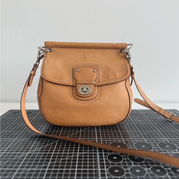 Coach | Bags | Coach Willis Legacy 7th Anniversary Crossbody In Tan ...